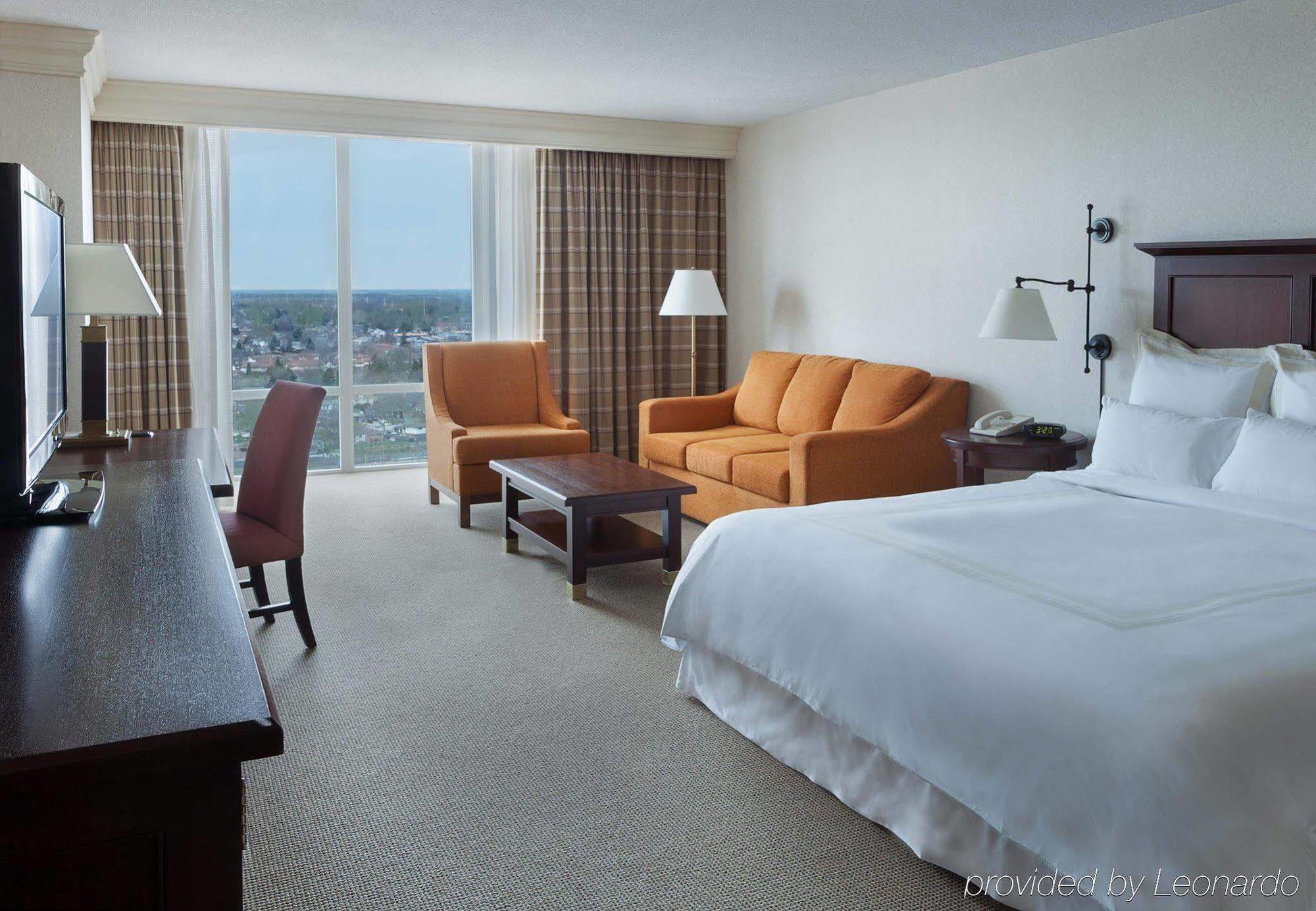 HOTEL NIAGARA FALLS MARRIOTT ON THE FALLS | ⋆⋆⋆⋆ | CANADA | SEASON ...